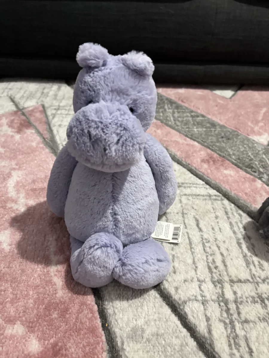 Bashful Hippo - Lilac Jellycat Photo by Liv_xx12 | Jelly Journal