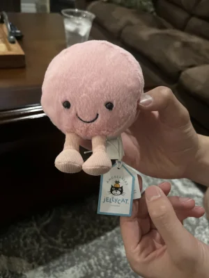 Amuseables Mia Macaron Jellycat | Jelly Journal